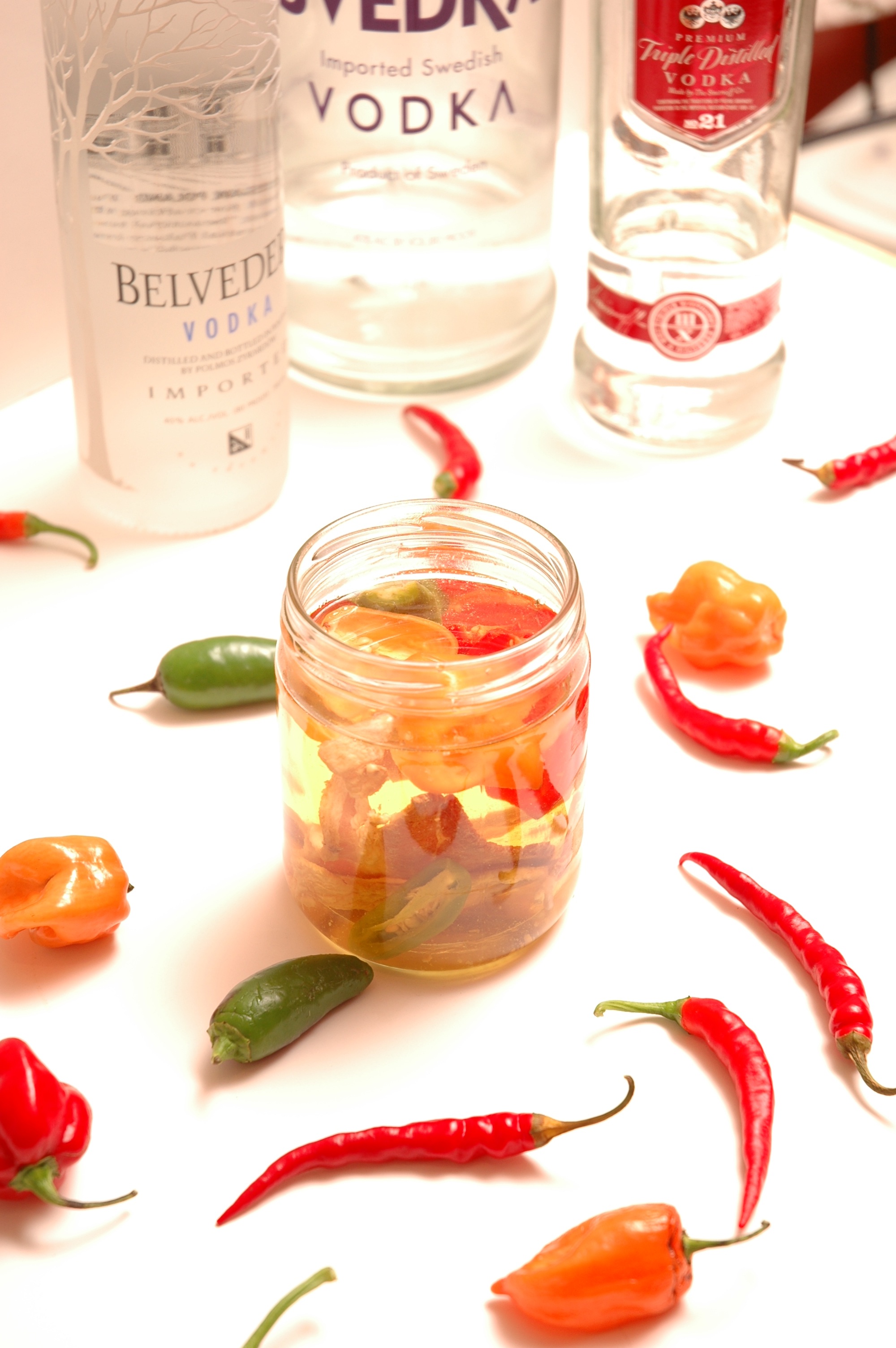 habanero top peppers bottles – Teacher – Chef